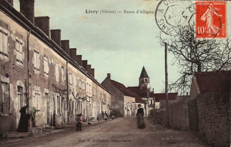 PHOTOS ANCIENNES - Livry - Commune de Livry