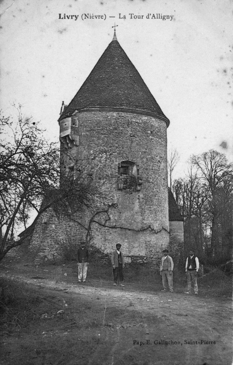 PHOTOS ANCIENNES - Livry - Commune de Livry